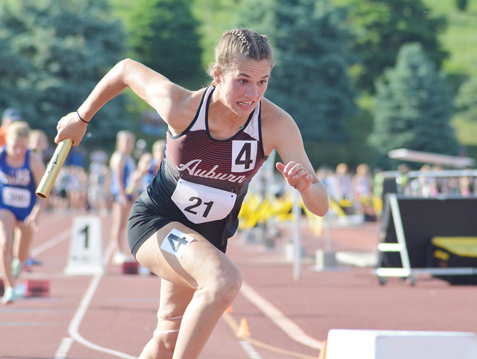Bulldog Girls Finish 2024 Track & Field Season on Medal Podium